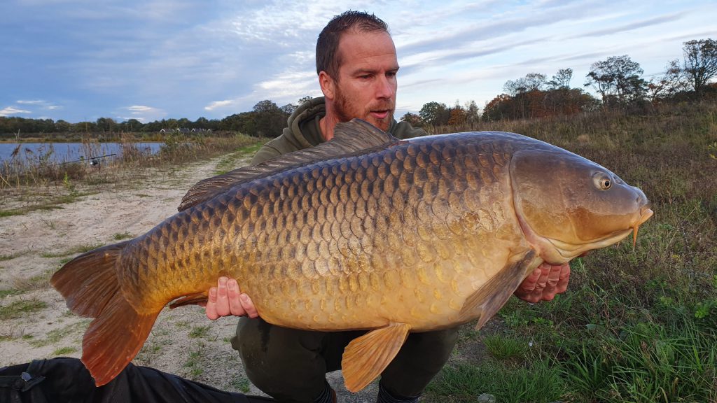 Nieuw meer record Schub Karper - Fishing Adventure